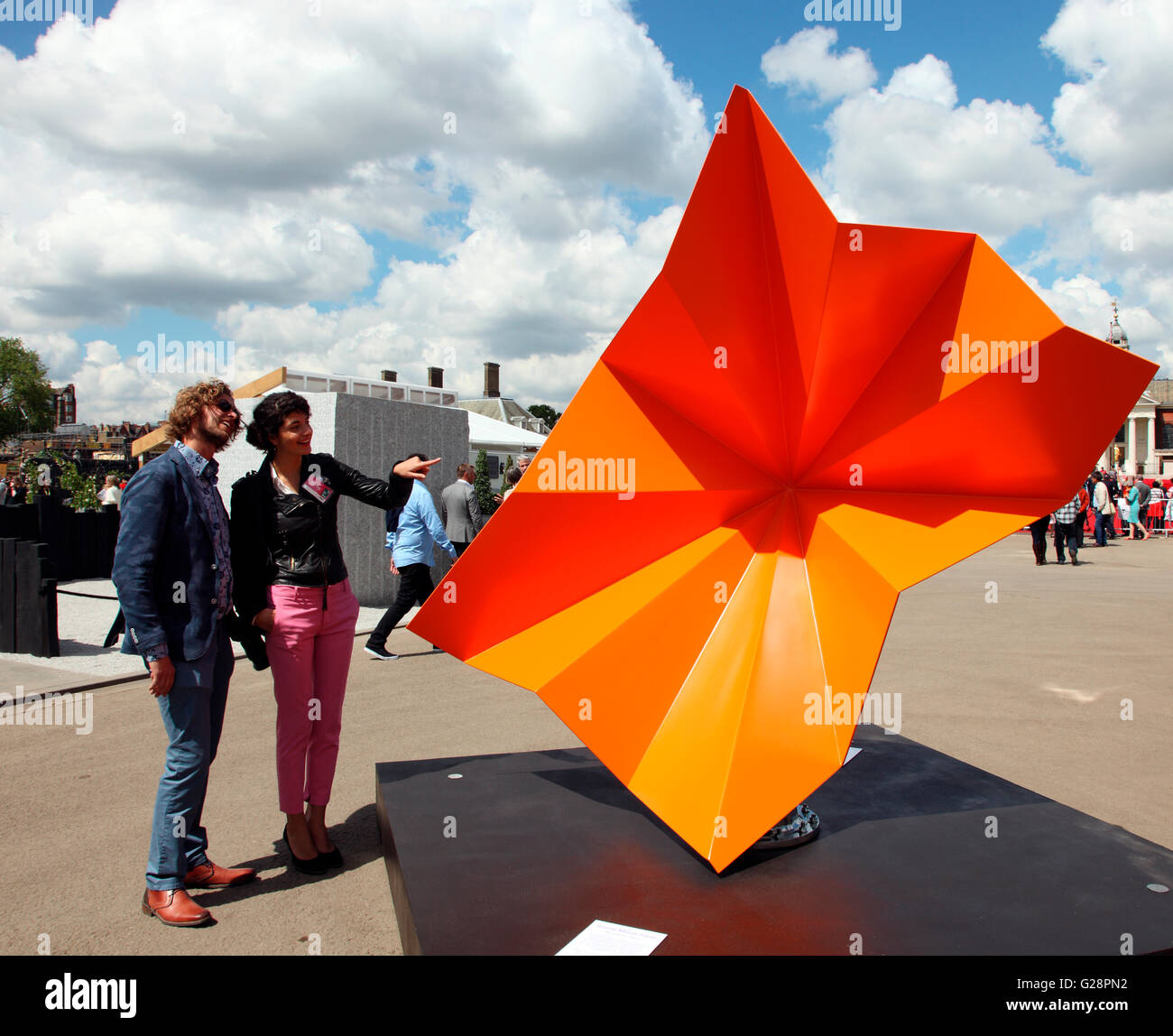 Grand Mirror Form, sculpture by Patrick Hurst, RHS Chelsea Flower Show ...