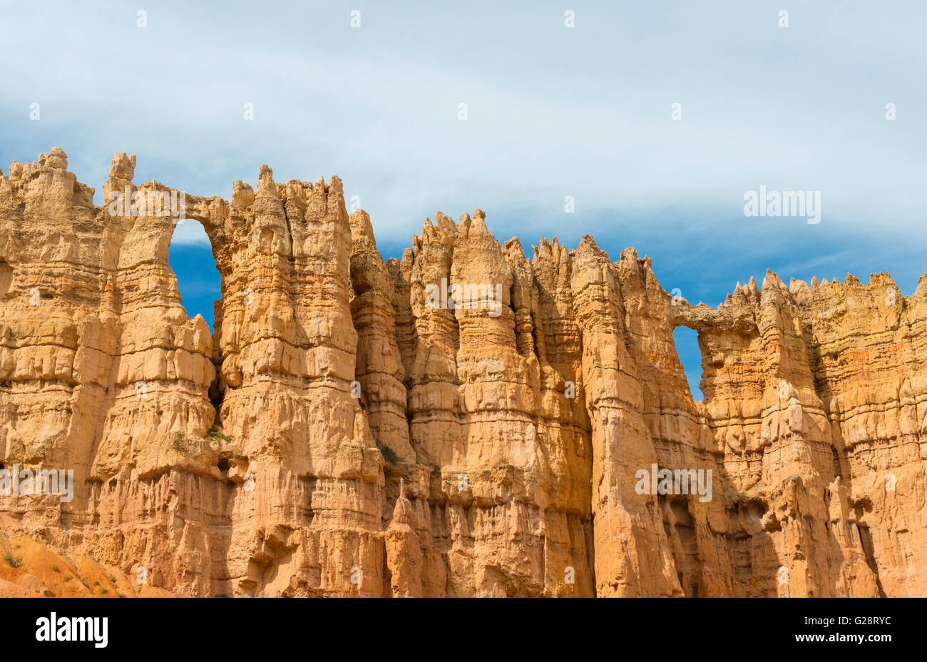 Colored rock formations, Hoodoos, rock needles, Bryce Canyon National ...