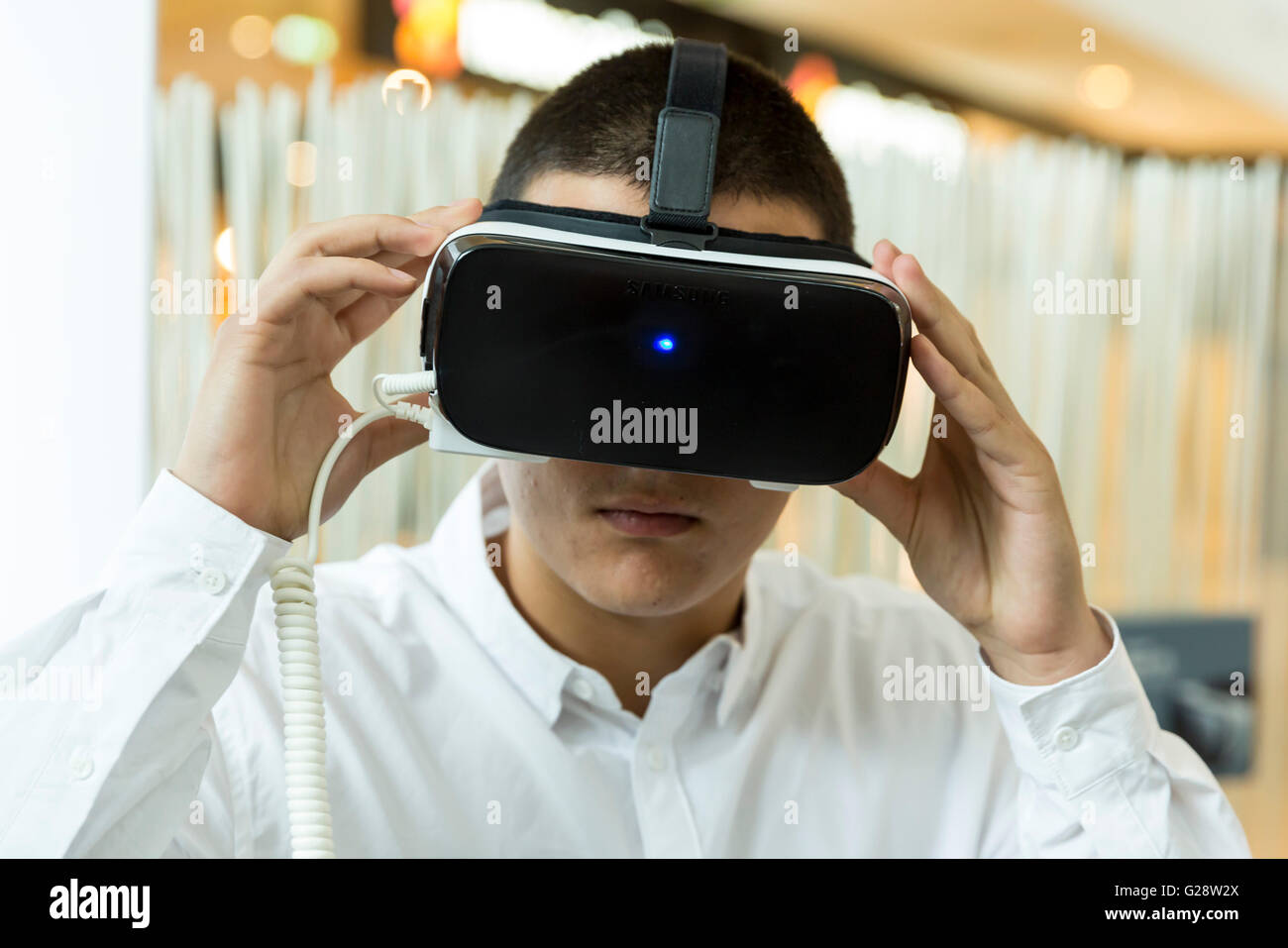 Mounting head hi-res stock photography and images - Alamy