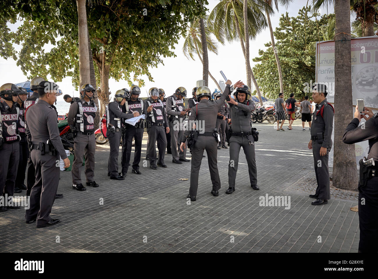 Self defense demonstration conducted by Thai police officers.,Pattaya ...
