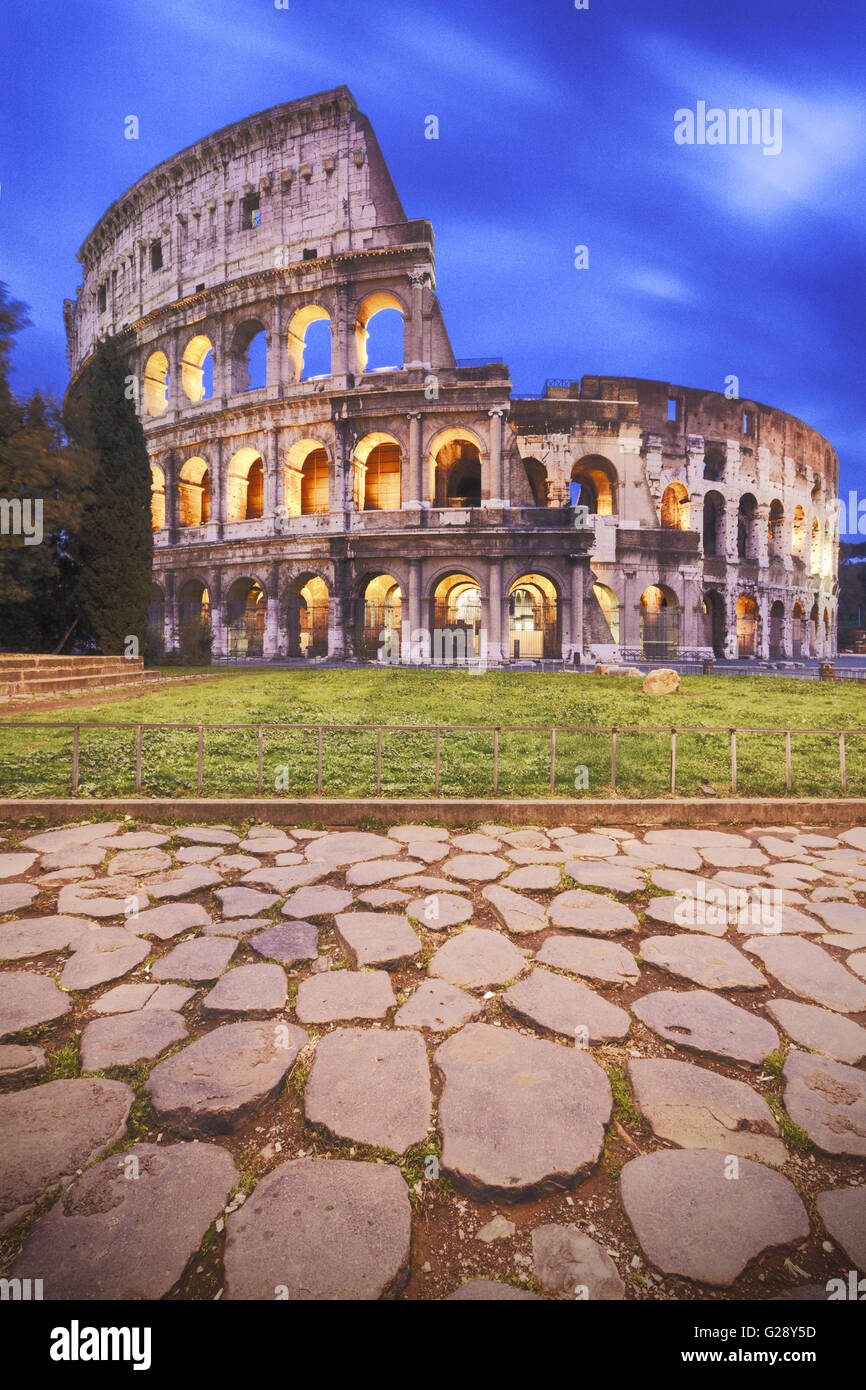 Rome twilight view hi-res stock photography and images - Alamy