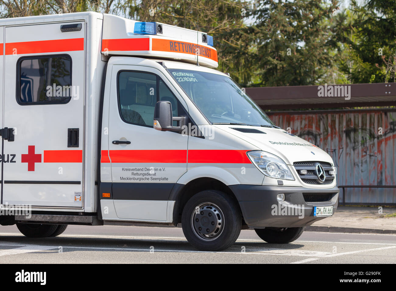Drk hi-res stock photography and images - Alamy