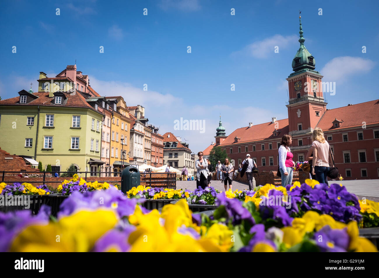 People in Warsaw's Old Town Stock Photo - Alamy