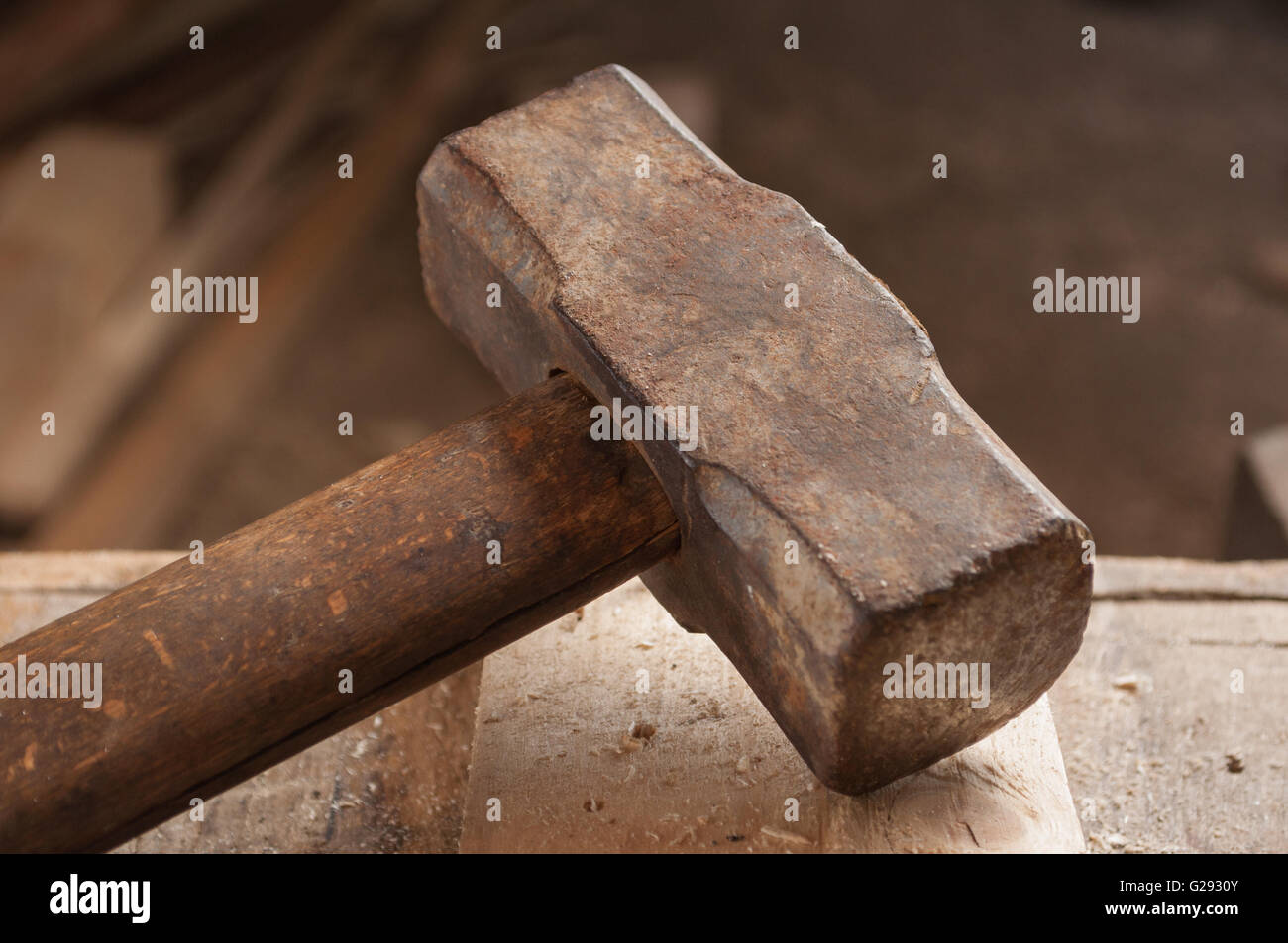 Heavy hammer hi-res stock photography and images - Alamy