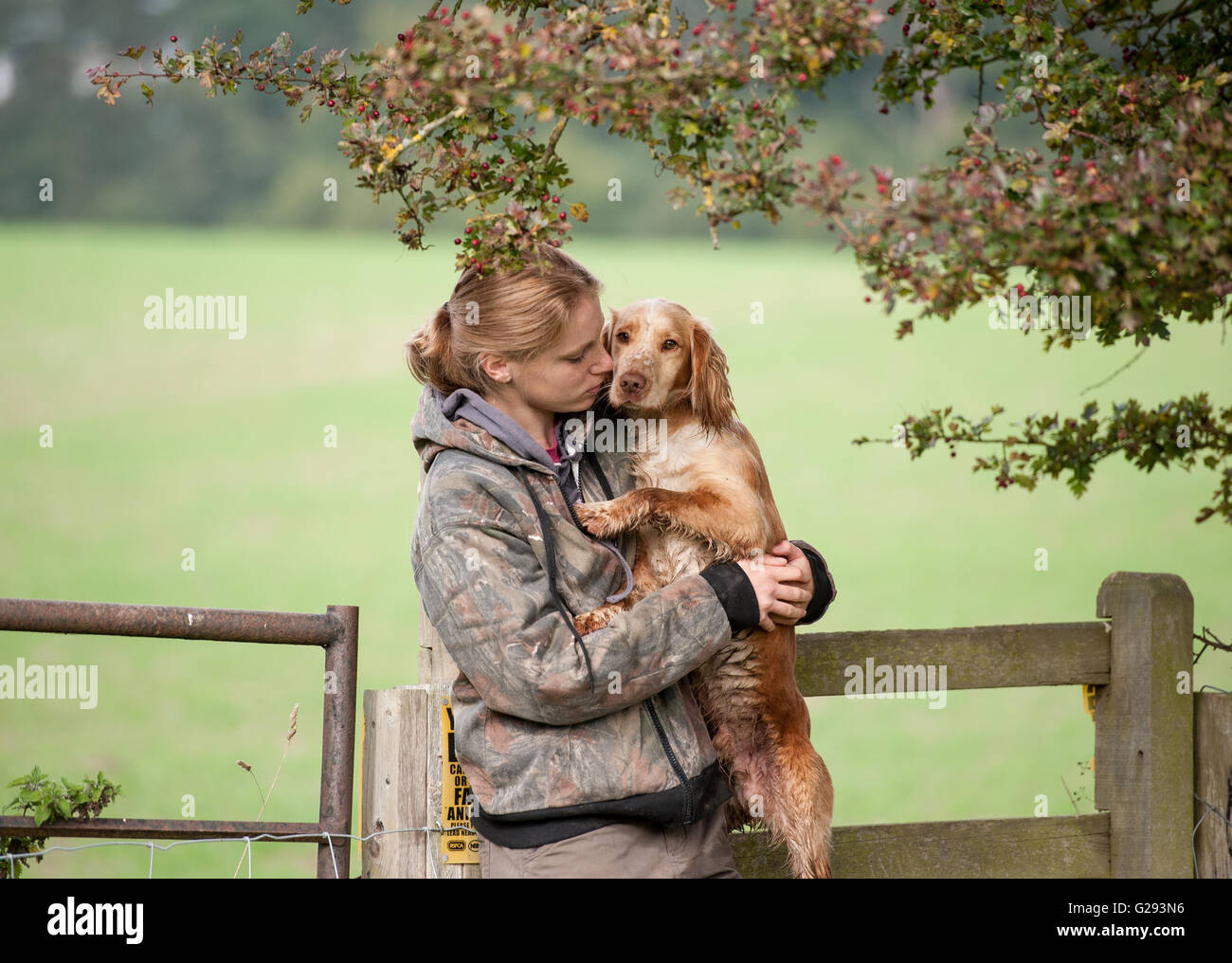 girl with cocker spaniel Stock Photo - Alamy