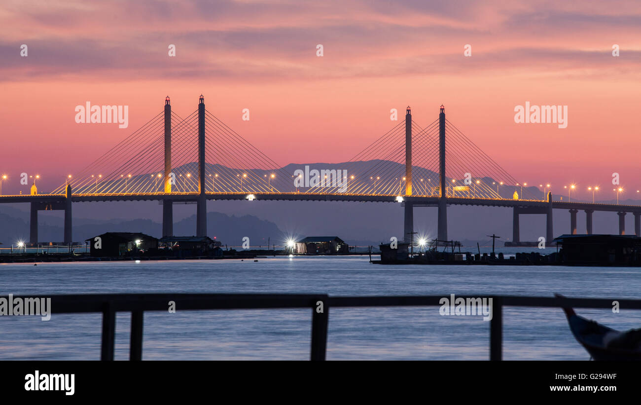 Amazing Sunrise and Sunset in Penang Bridge George Town, Penang ...