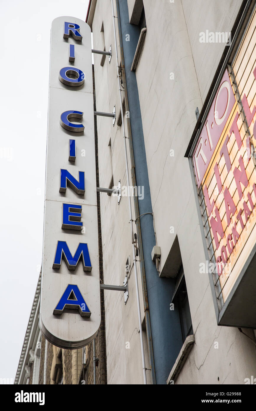 Sos signage hi-res stock photography and images - Alamy