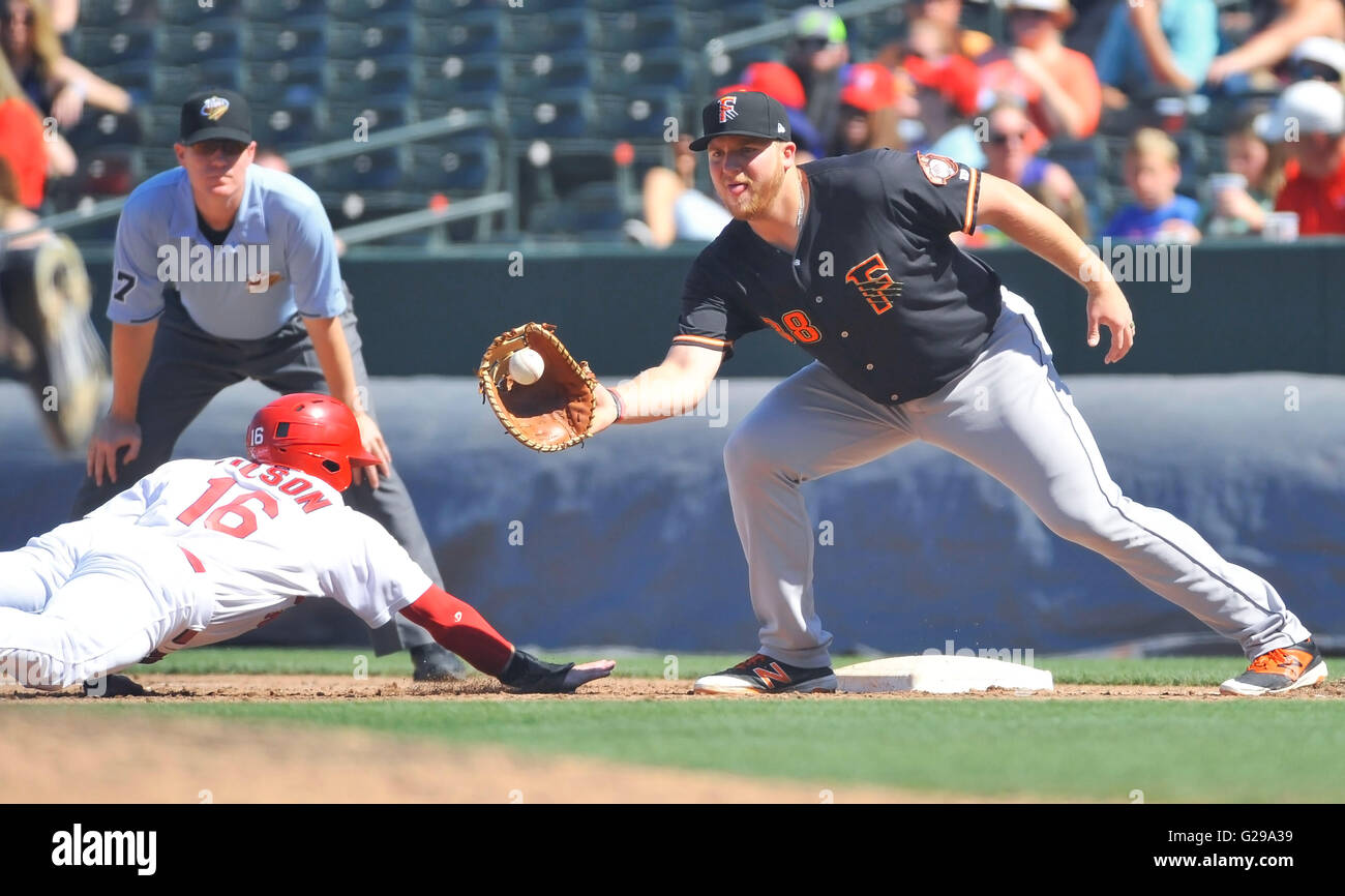 Memphis, TN, USA. 22nd May, 2016. Fresno first baseman AJ Reed (38 ...