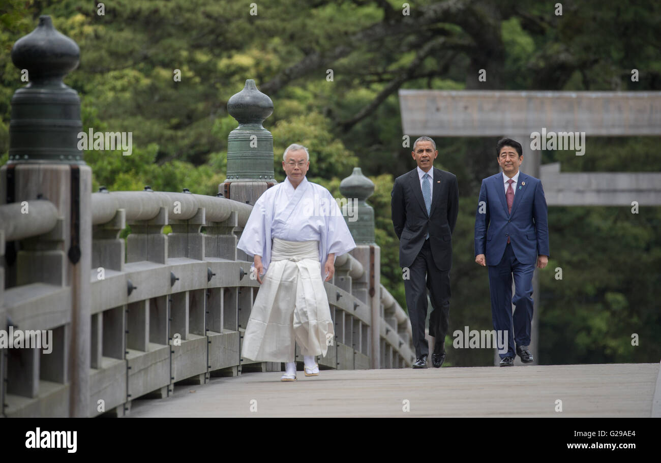 Ise-Shima, Japan. 26th May, 2016. US-President Barack Obama and Japans ...