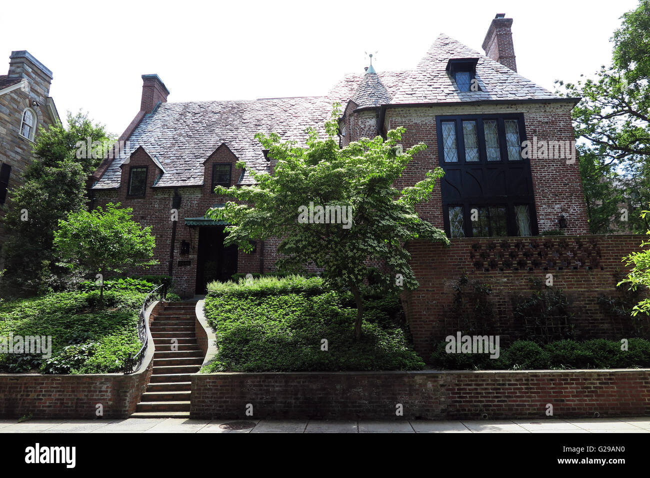 Washington DC, US. 25th May, 2016. A house, in which Barack Obama is ...