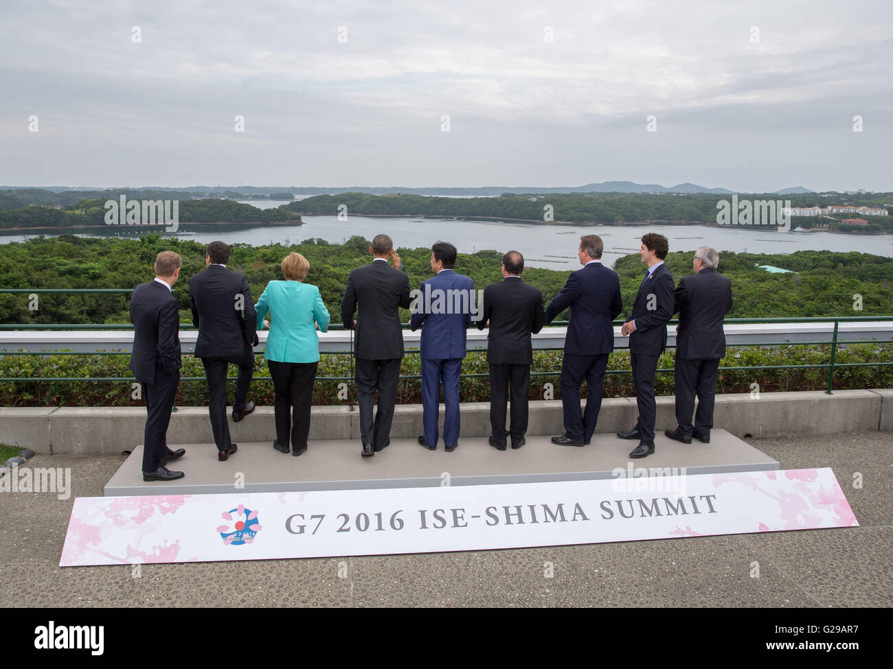 Ise-Shima, Japan. 26th May, 2016. German Chancellor Angela Merkel (CDU ...