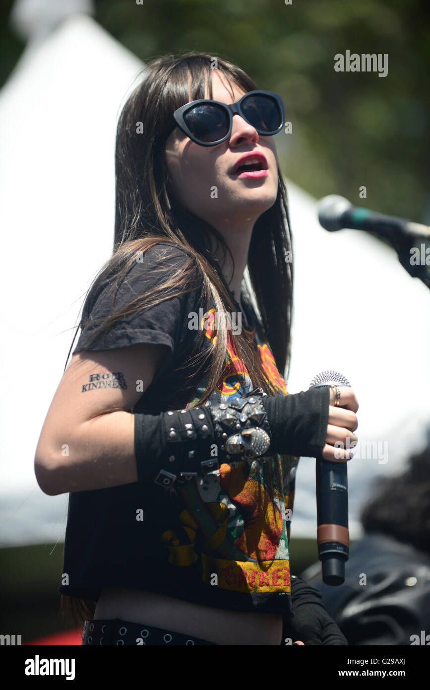 Encino, CA, USA. 25th May, 2016. Musician - GABBIE RAE performing at ...