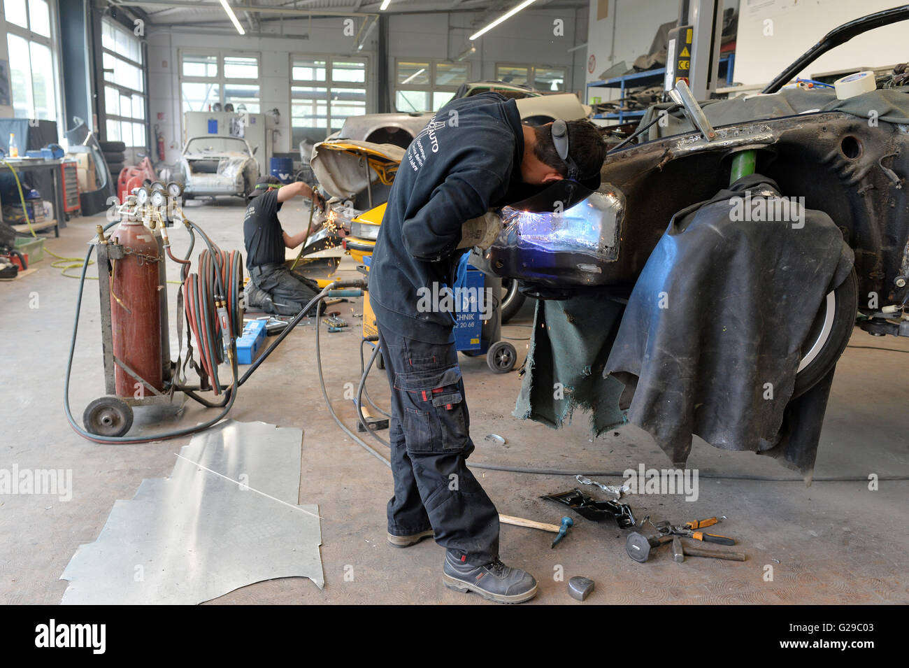 Coachbuilder hi-res stock photography and images - Alamy