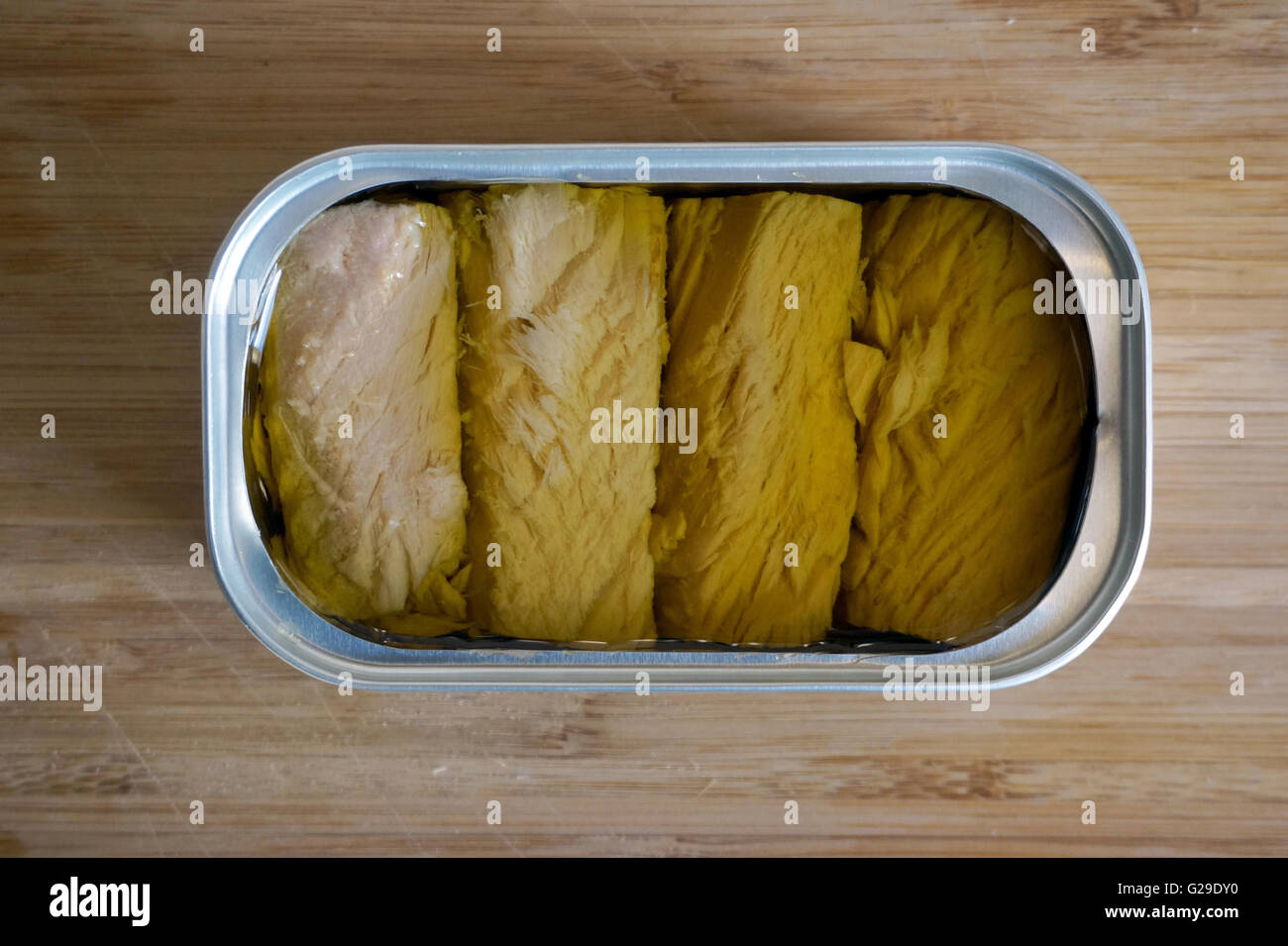 Berlin, Germany. 25th Apr, 2016. An open can of tuna of the brand ...