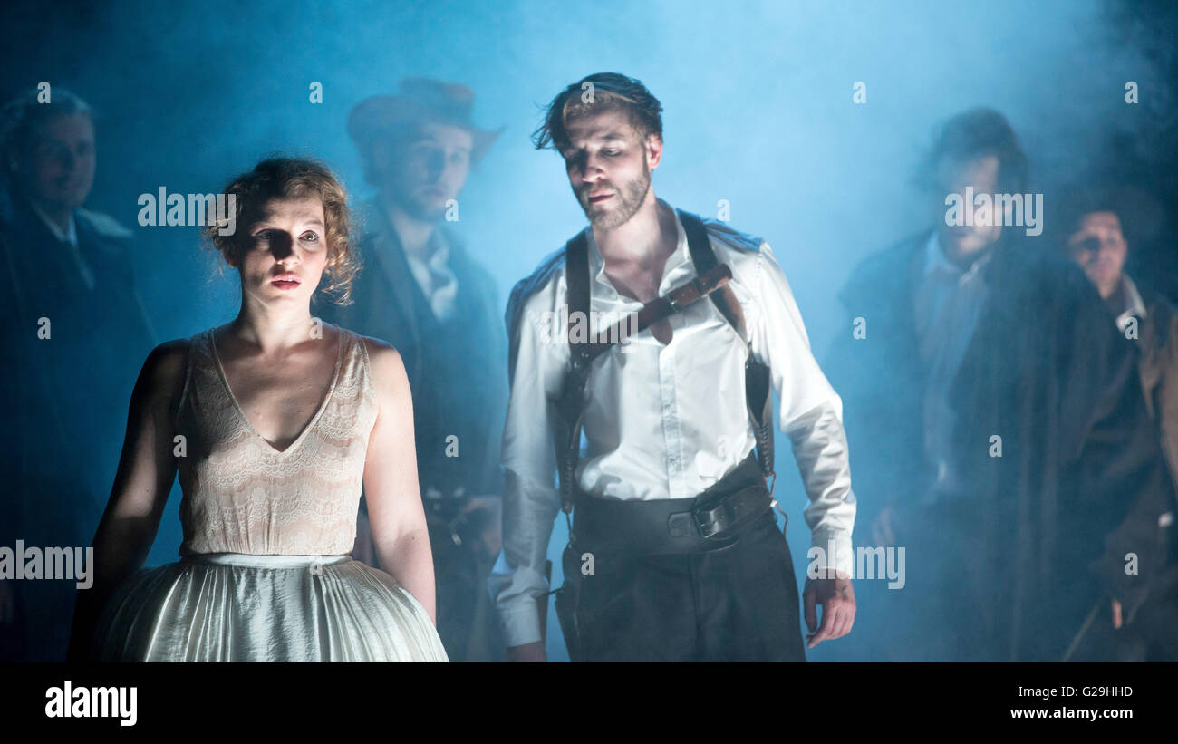Berlin, Germany. 26th May, 2016. Actress Antonia Bill (L) as Amalia von ...