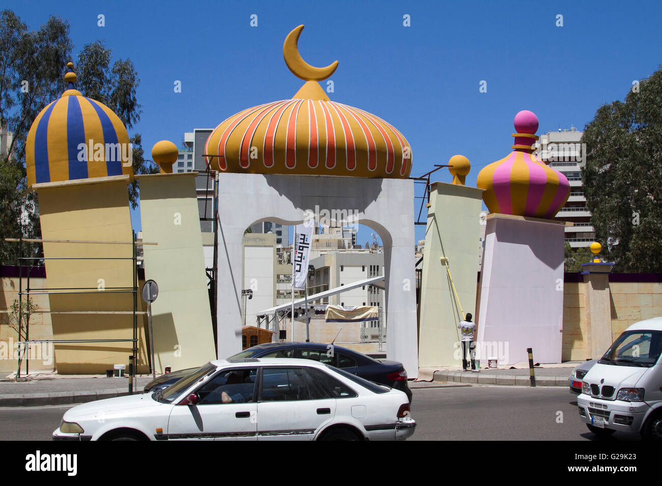 Beirut Lebanon. 27th May 2016. Islamic decorations in Beirut for the ...