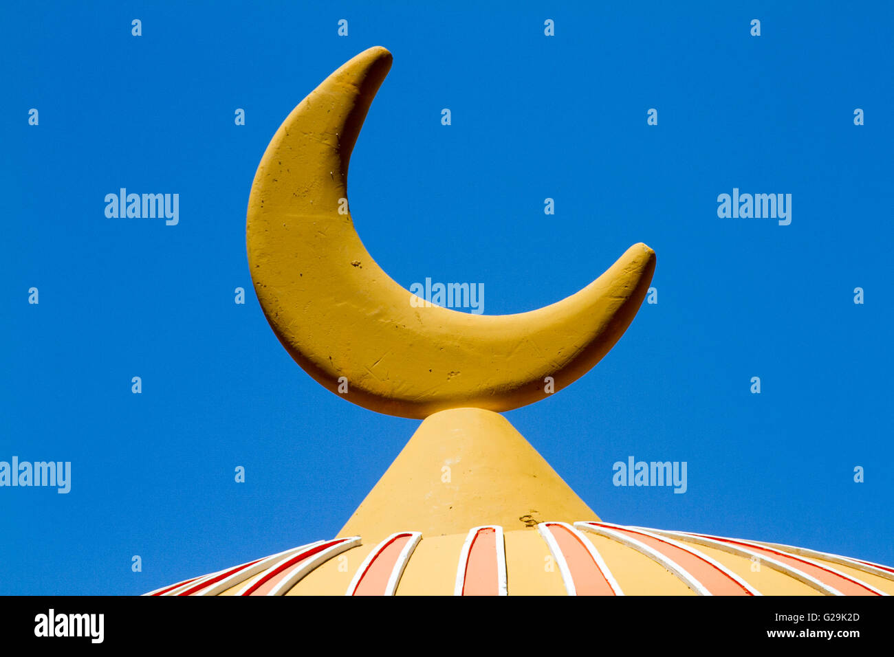 Beirut Lebanon. 27th May 2016. Islamic moon crescent decorations in ...