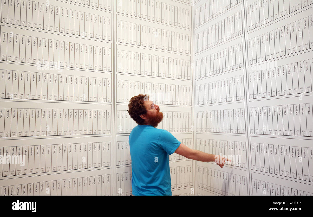 Michael mandiberg hi-res stock photography and images - Alamy