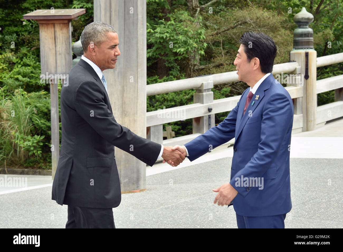 U.S President Barack Obama is greeting by Japanese Prime Minister ...