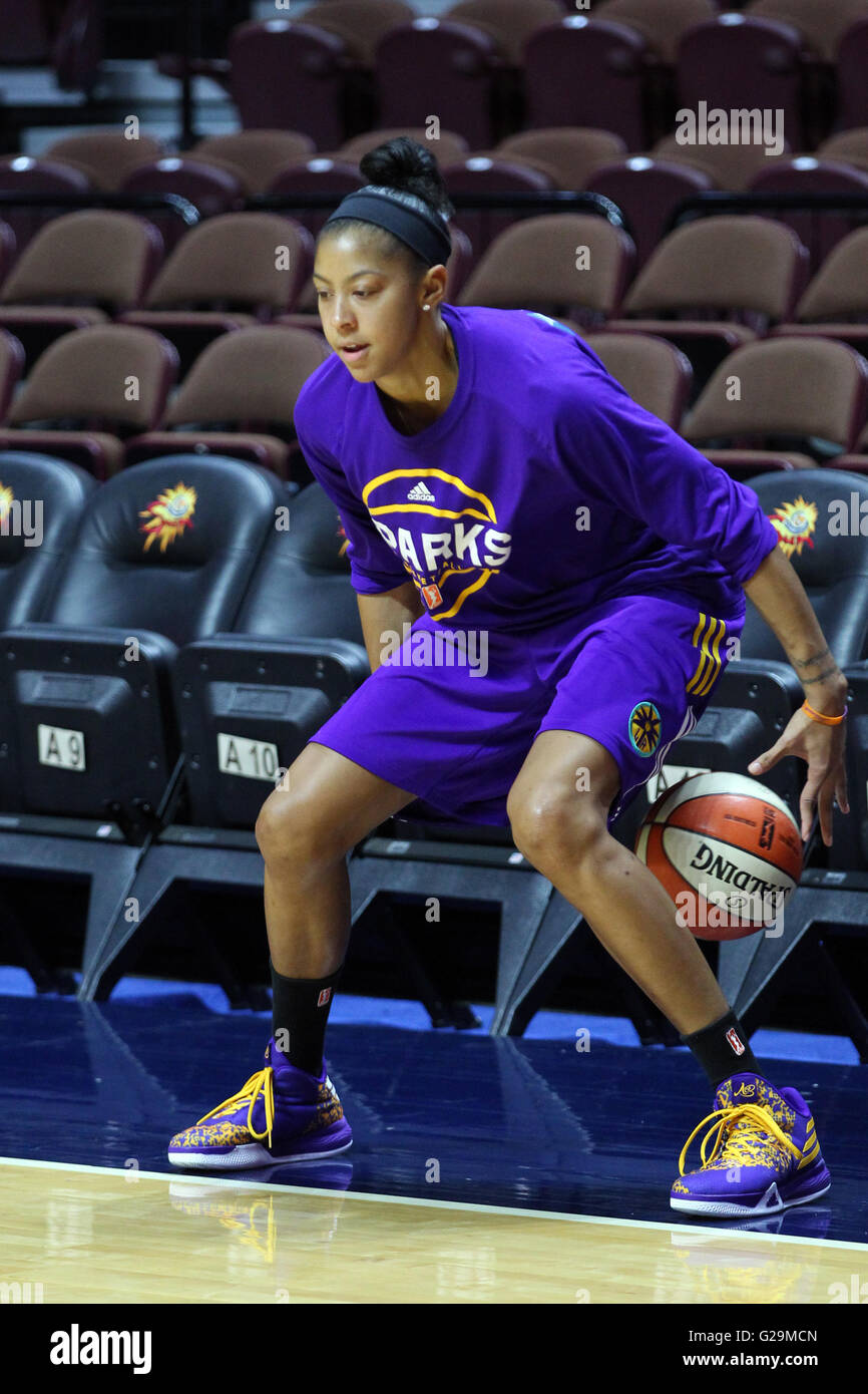 Candace parker 2016 hi-res stock photography and images - Alamy
