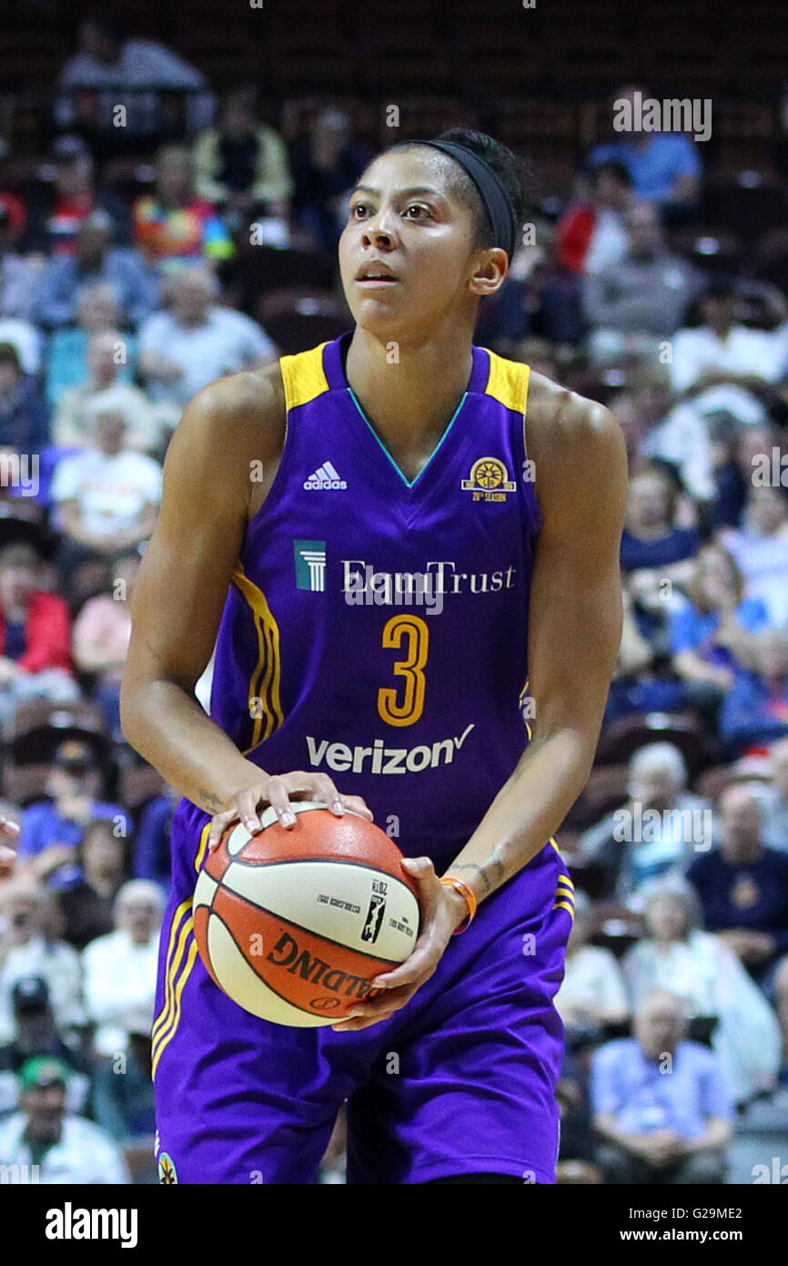 Mohegan Sun Arena. 26th May, 2016. CT, USA; Los Angeles Sparks forward ...