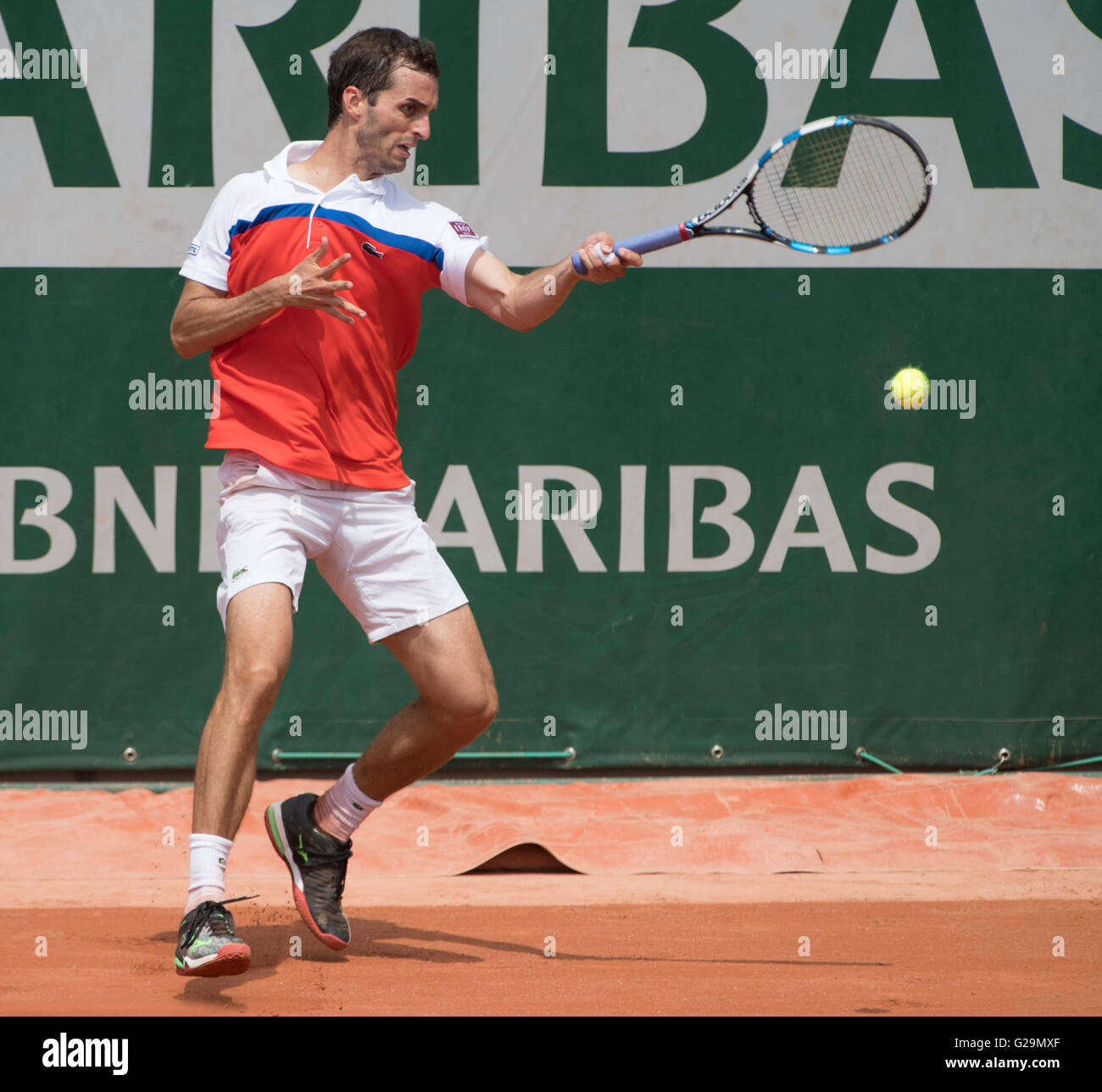 Tennis albert ramos vinolas roland paris hi-res stock photography and ...