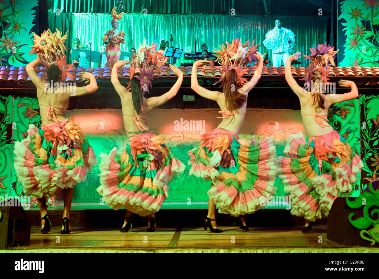 Traditional cuban costume hi-res stock photography and images - Alamy