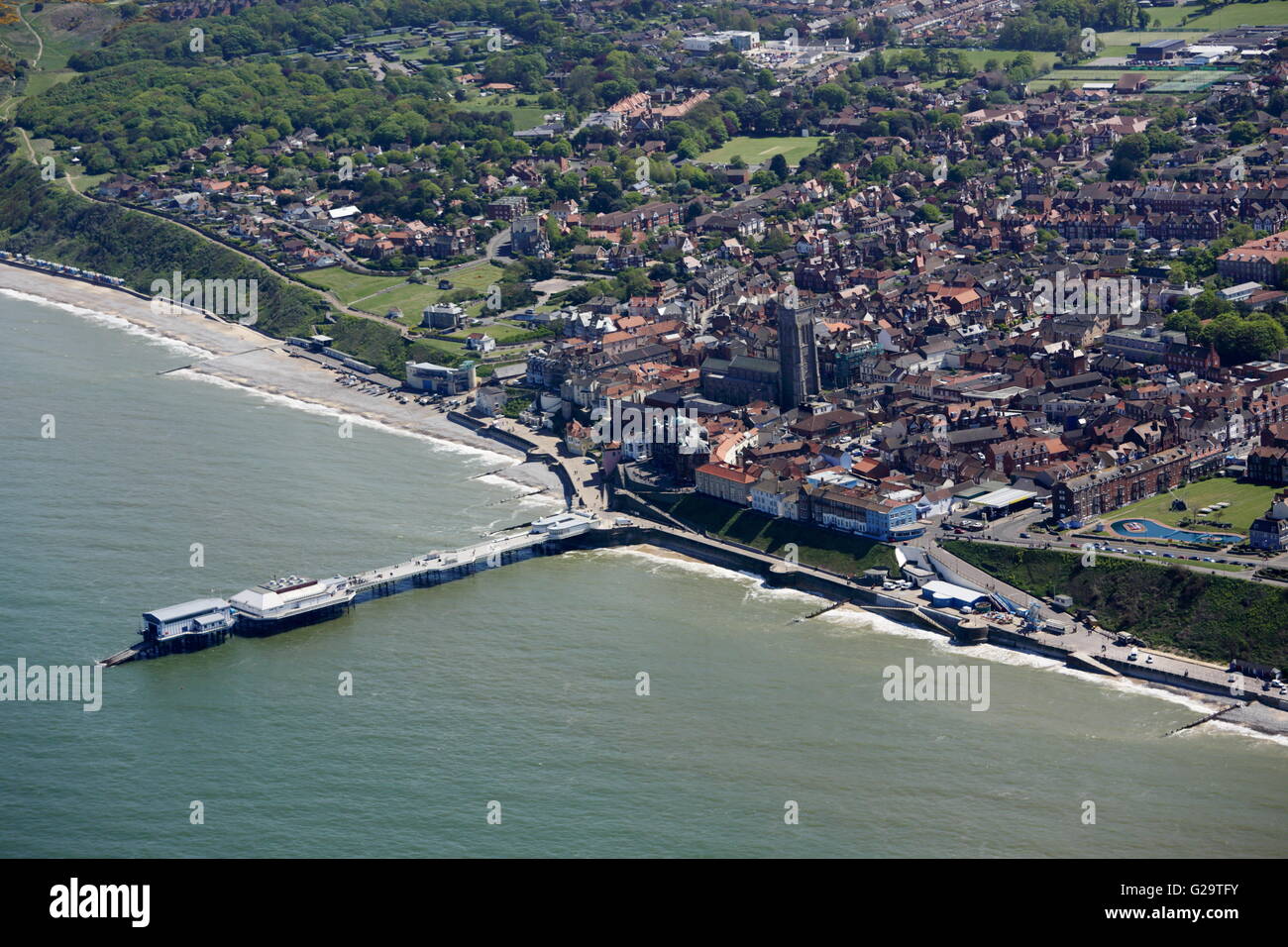 Aerial view of Cromer Pier Stock Photo - Alamy