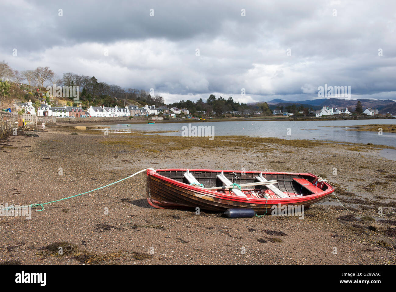 Plockton Beach High Resolution Stock Photography and Images - Alamy