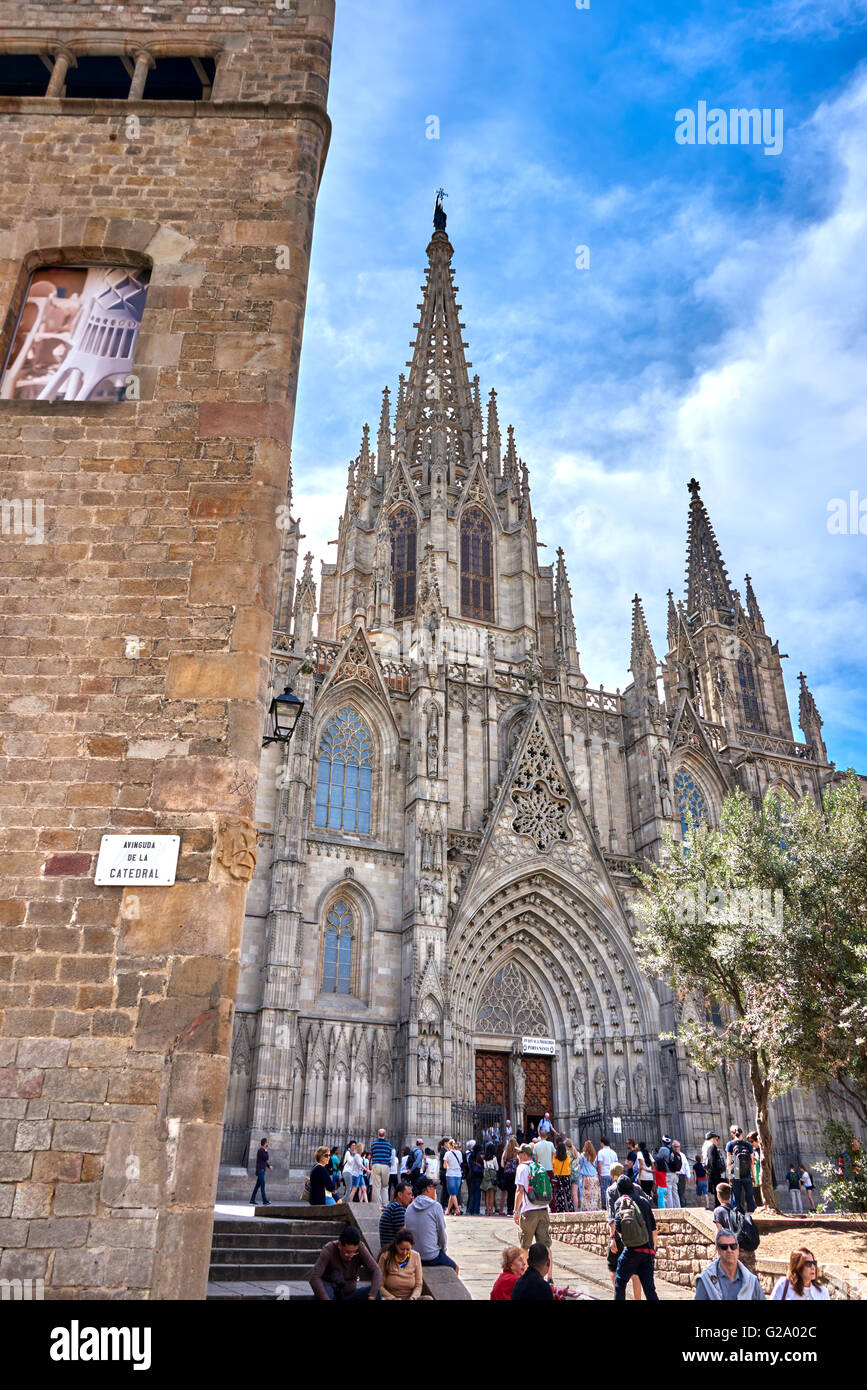 Gothic chevet hi-res stock photography and images - Alamy