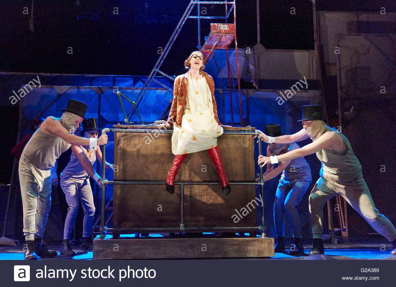 The Threepenny Opera Brecht High Resolution Stock Photography and ...