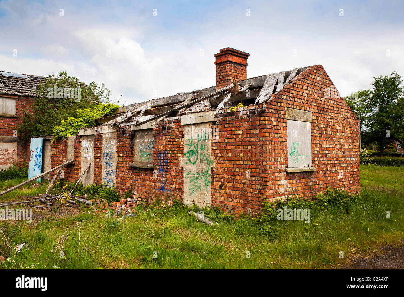 Deserted, unsafe, overgrown 1803 Red brick Farm House, building, in ...