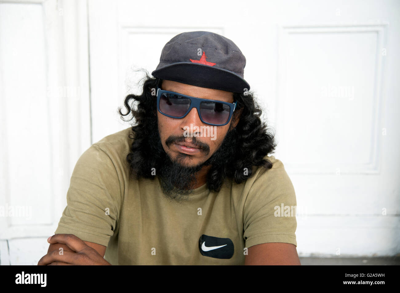 Che guevara lookalike hi-res stock photography and images - Alamy