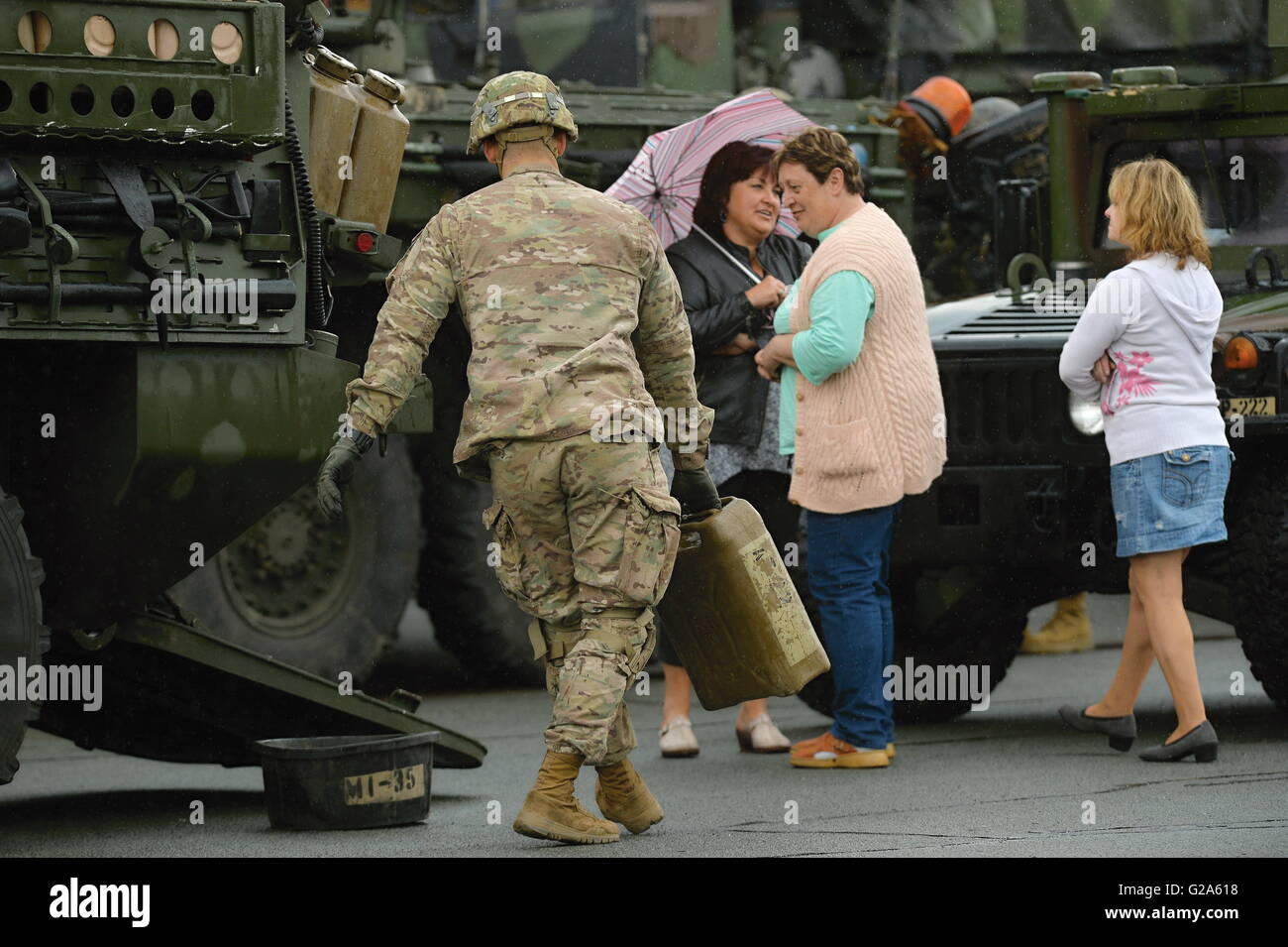 U.S. military convoy, Saber Strike exercise Stock Photo - Alamy