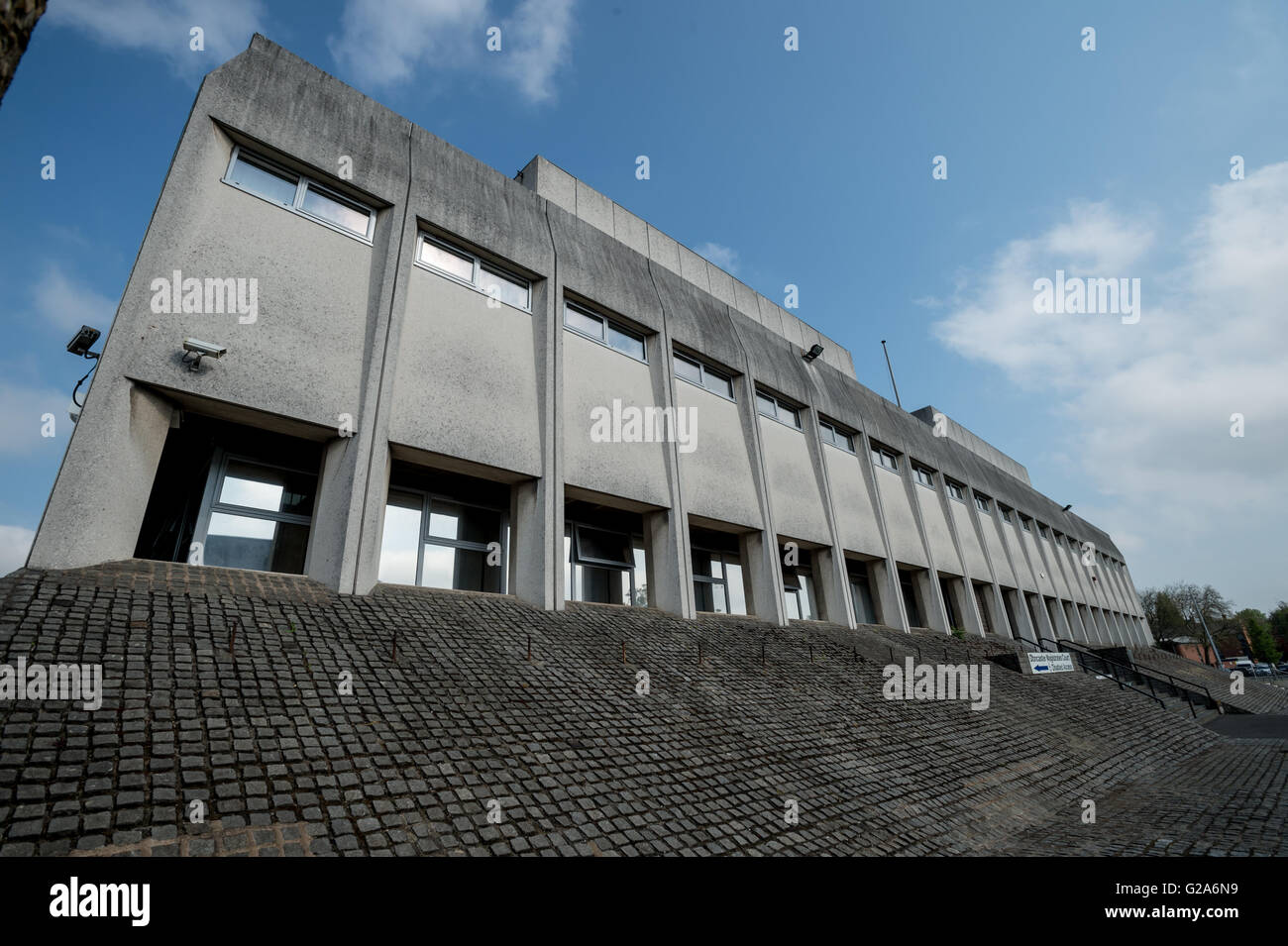 Doncaster courts hi-res stock photography and images - Alamy