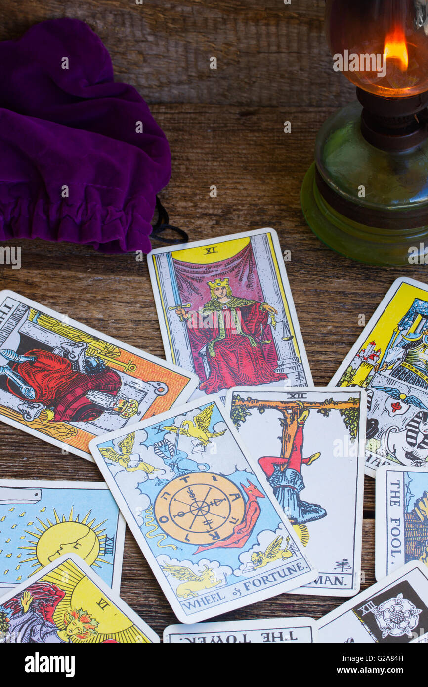 Fortunetelling with Tarot cards Stock Photo - Alamy