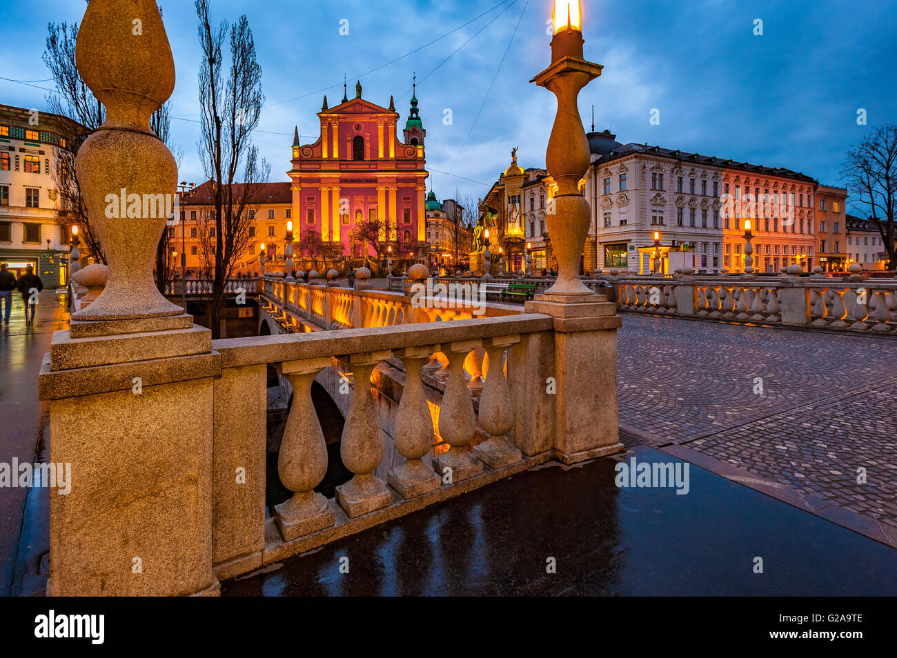 Tre ponti bridge hi-res stock photography and images - Alamy