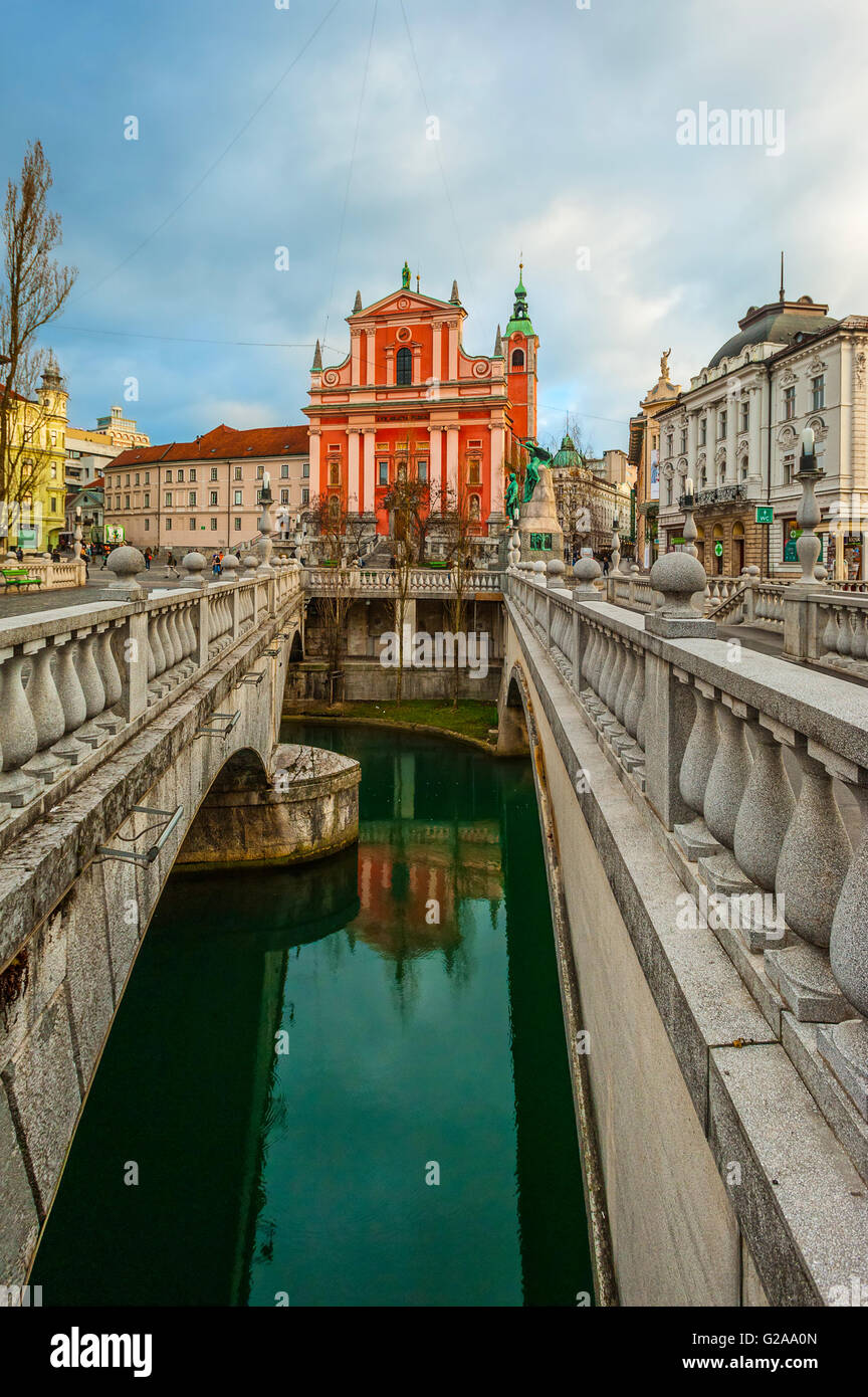 Tre ponti bridge hi-res stock photography and images - Alamy