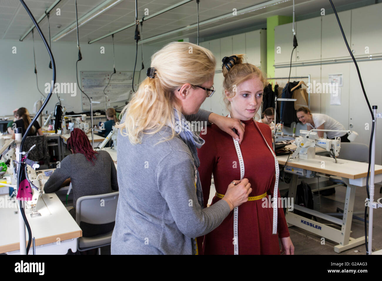 School practical lesson hi-res stock photography and images - Alamy