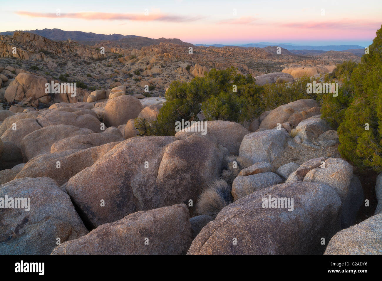 Rocky_landscape hi-res stock photography and images - Alamy