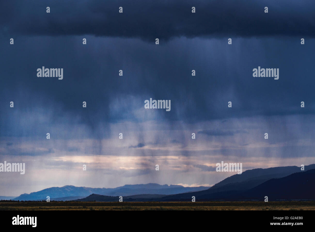 Storm over mountains hi-res stock photography and images - Alamy
