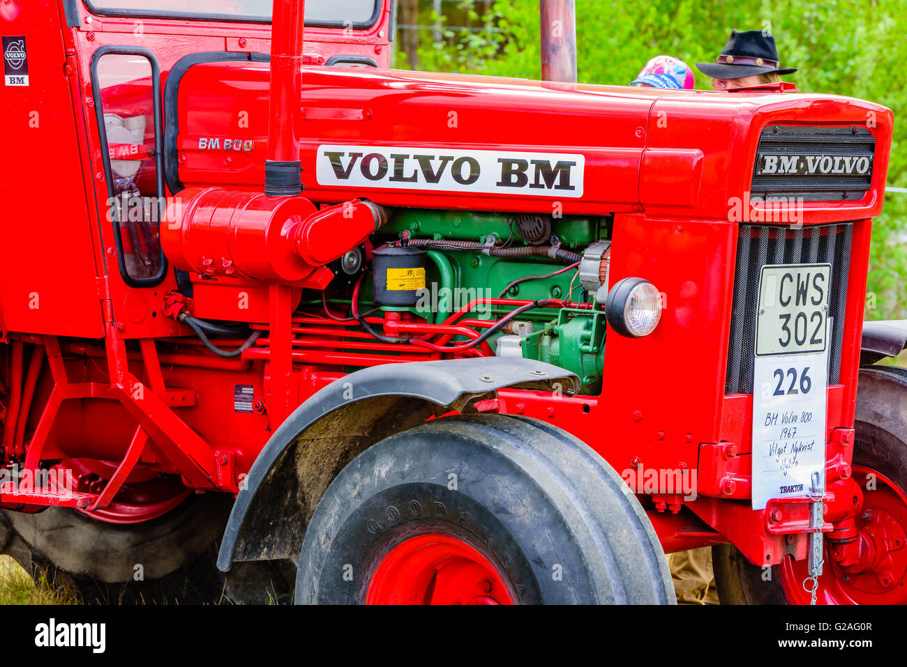 Old red volvo tractor hi-res stock photography and images - Alamy