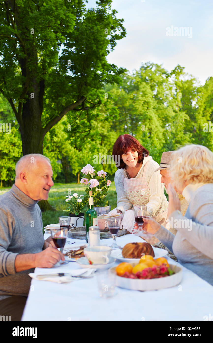 Group of seniors celebrating hi-res stock photography and images - Alamy