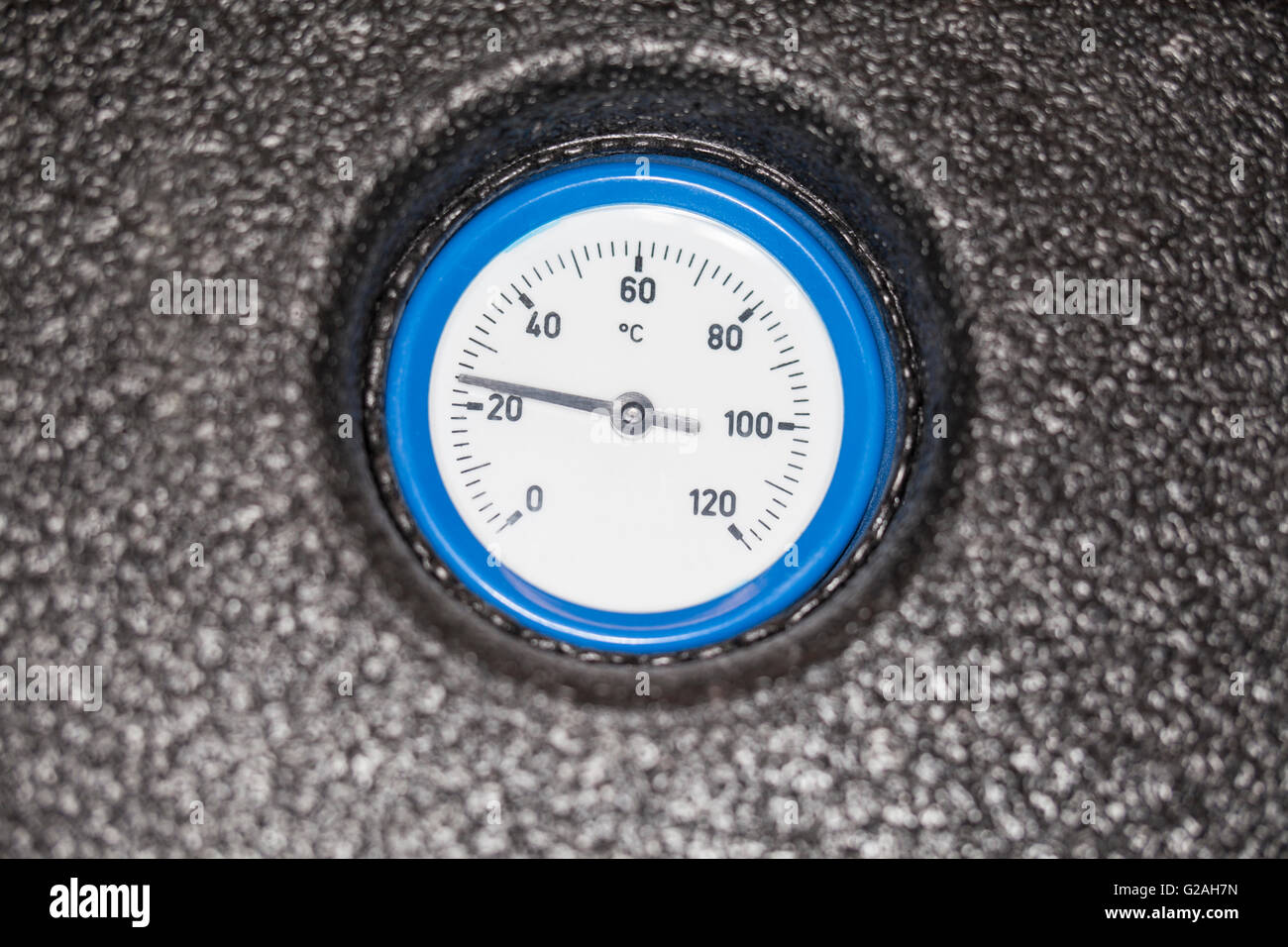 Engine room temperature hi-res stock photography and images - Alamy