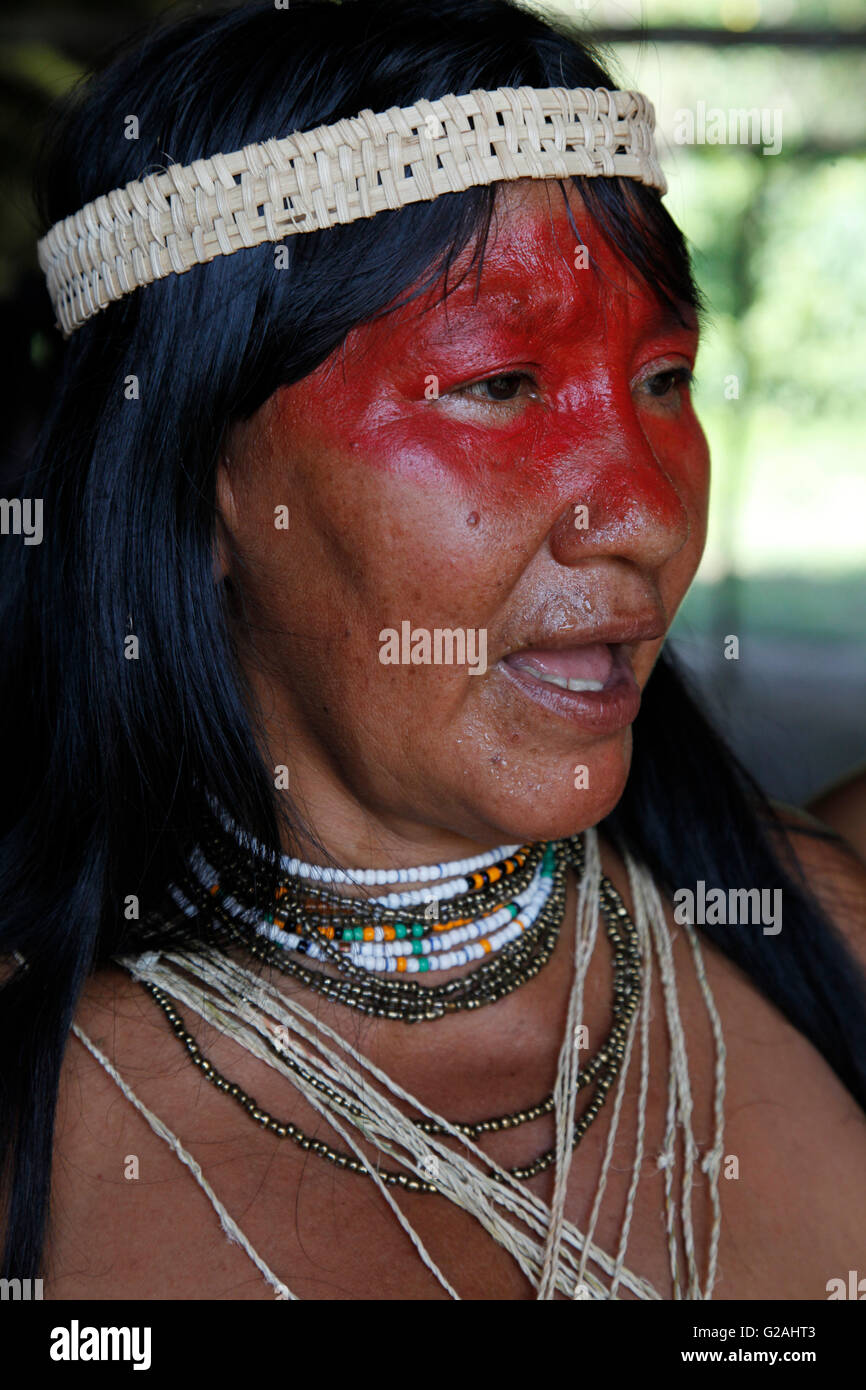 Native Huaorani people at Yasuni National Park. Amazon, Ecuador Stock ...