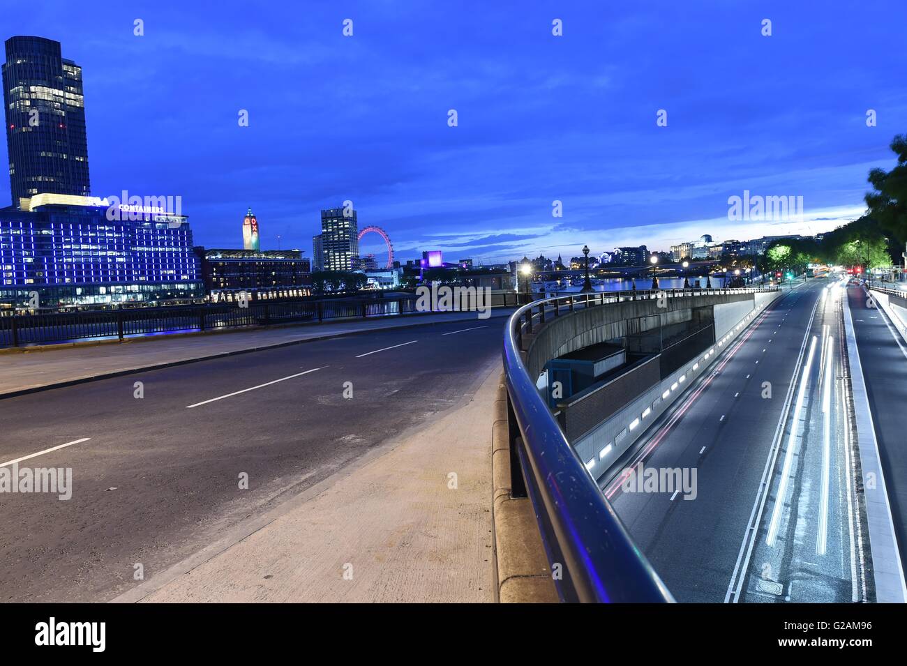 Embankment, London River Thames Stock Photo - Alamy