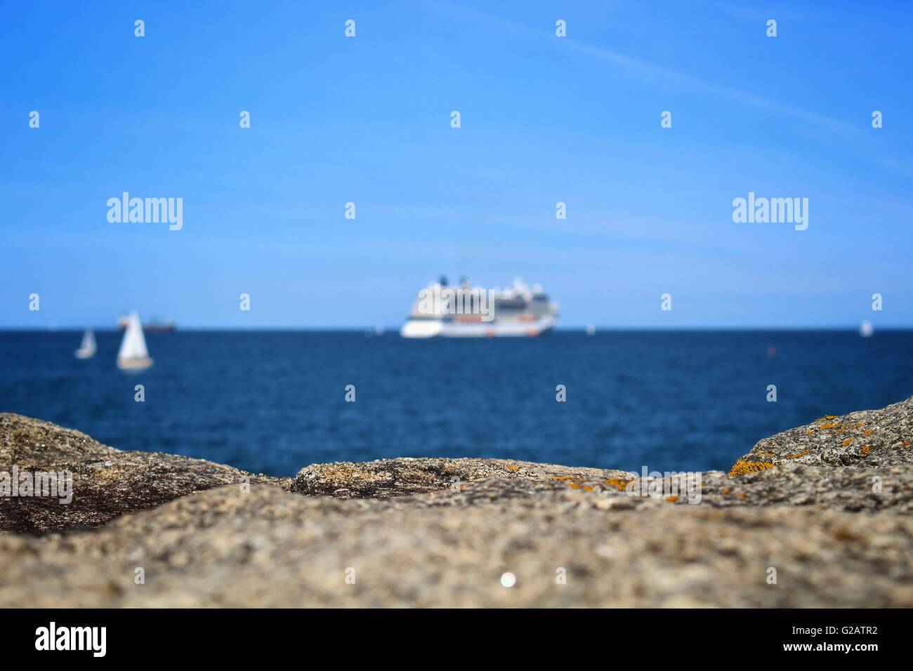 A picture of a cruise ship with line blur Stock Photo - Alamy