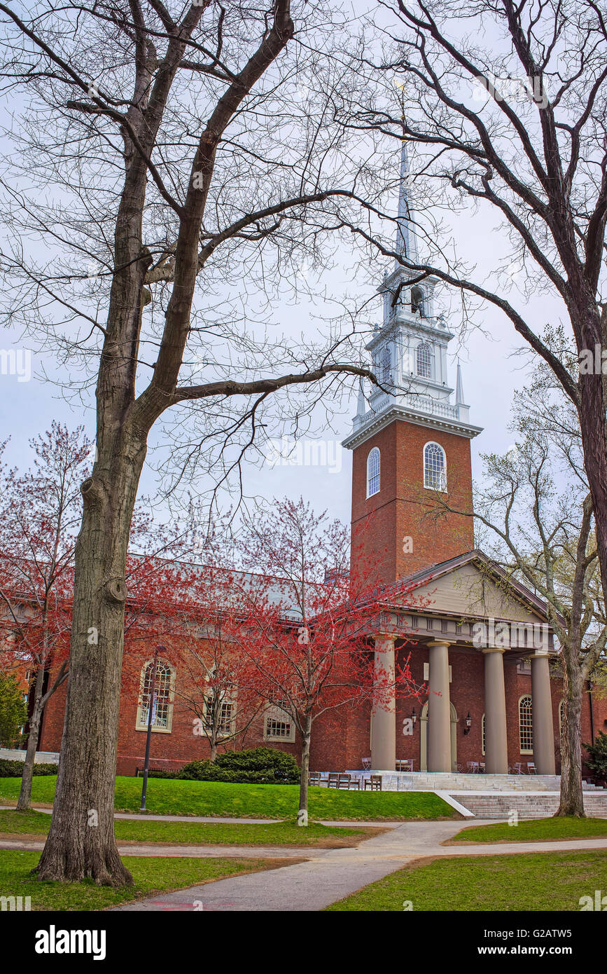 Entrance to Memorial Church in Harvard Yard in the campus of Harvard ...
