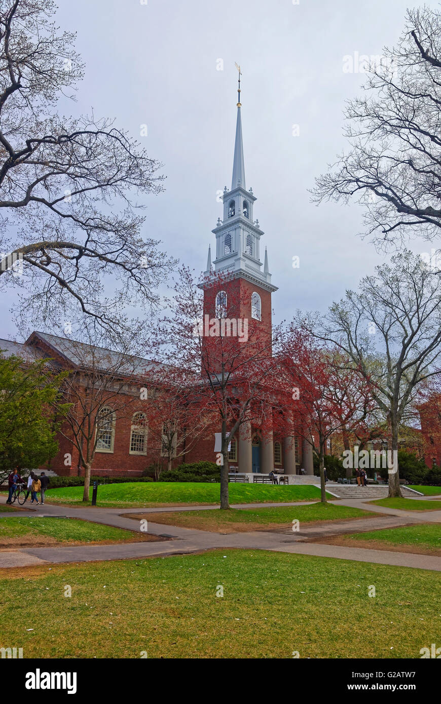 Entrance to Memorial Church and tourists in Harvard Yard in the campus ...