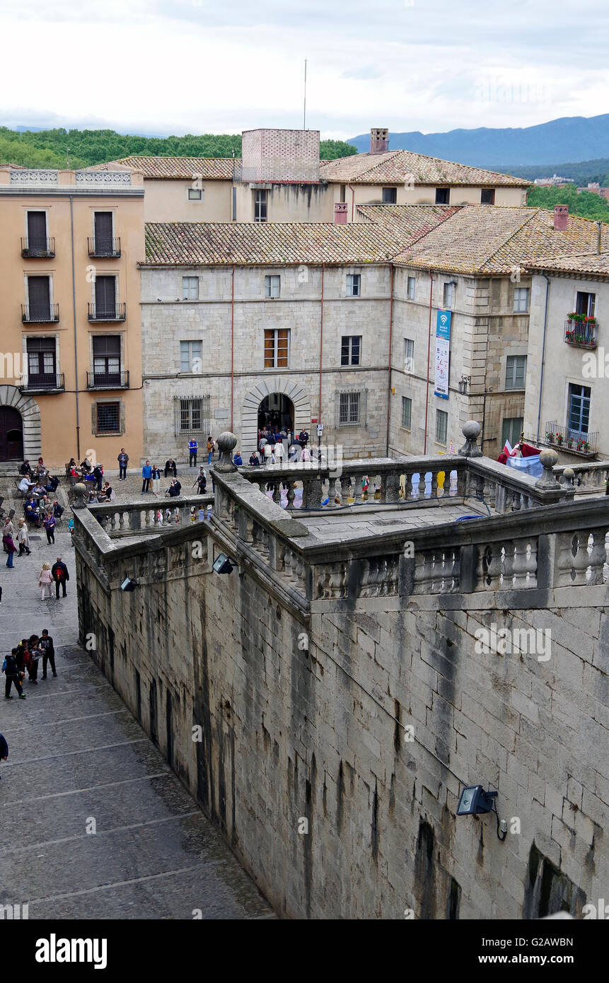 Side view of stairway to cathedral hi-res stock photography and images ...